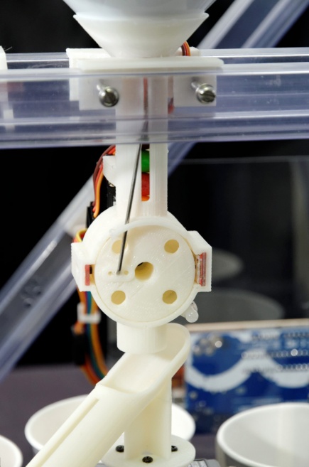 Skittles M&M's Sorting Machine - ivc wiki