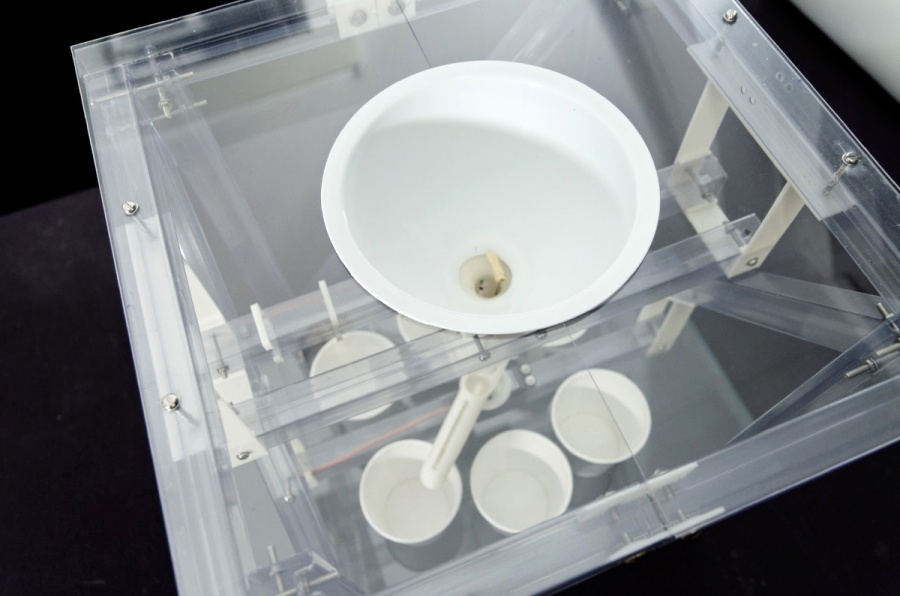 Skittles M&M's Sorting Machine - ivc wiki